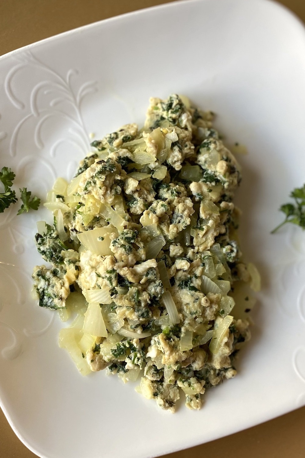 Egg White Parsley and Onion Scramble | The Stuffed Grape Leaf