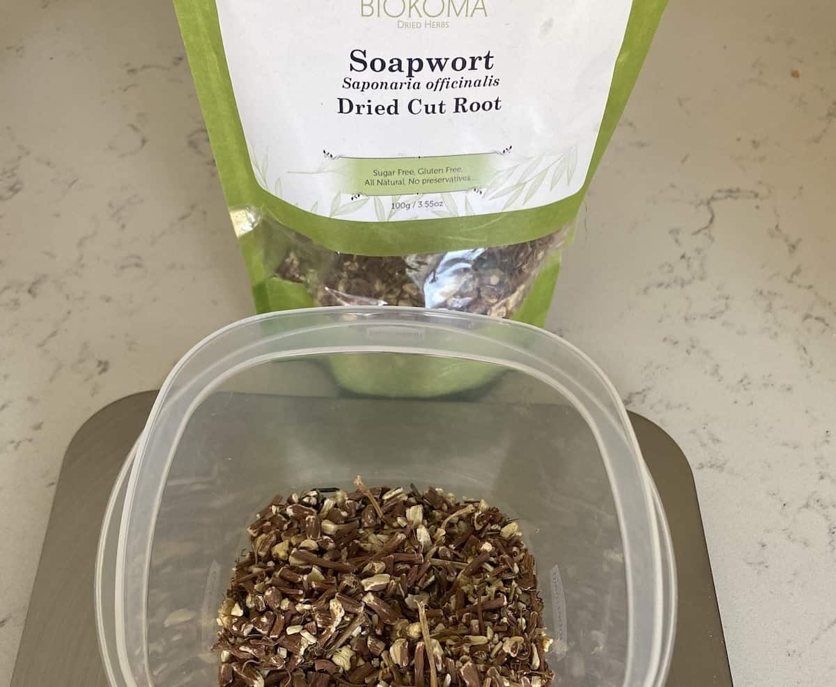 karabij-and-natef-walnut-filled-cookies-and-cream