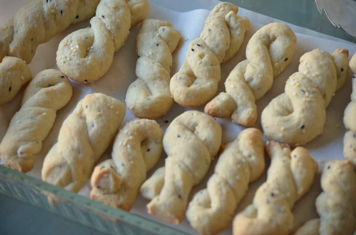 Kahke | The Stuffed Grape Leaf